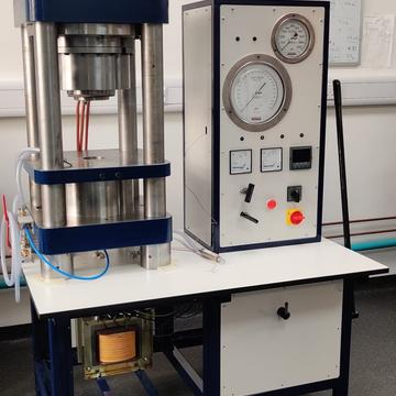 Experimental Petrology | Department of Earth Sciences